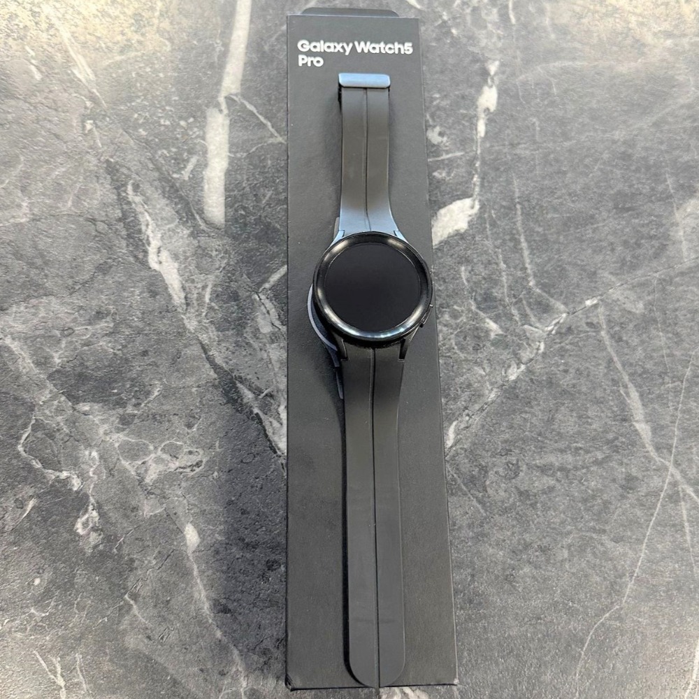 Pre-owned Samsung Galaxy Watch 5 Pro 45mm SM-R925F LTE Black - Own4Less